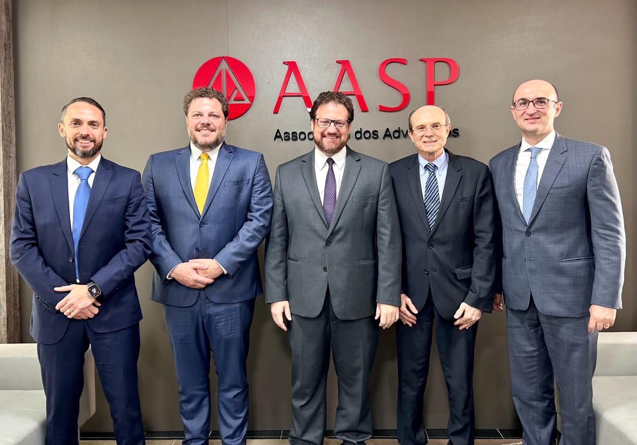 A Presidência da Comissão de Precatórios da OAB-SP e a do Madeca fazem visita institucional à ...