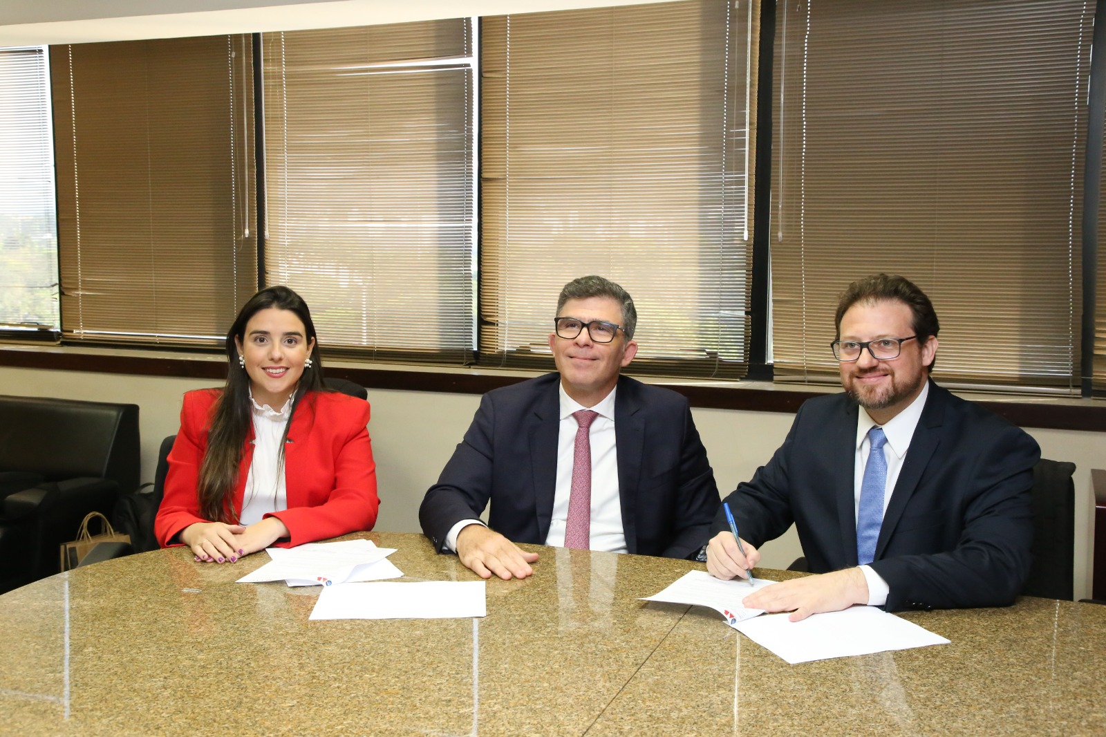 AASP e OAB-RJ se reúnem e firmam parceria - AASP