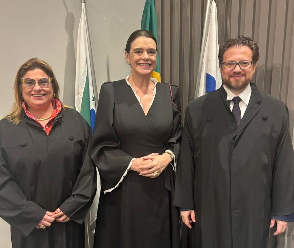 AASP prestigia outorga de carteiras da OAB Paraná - AASP